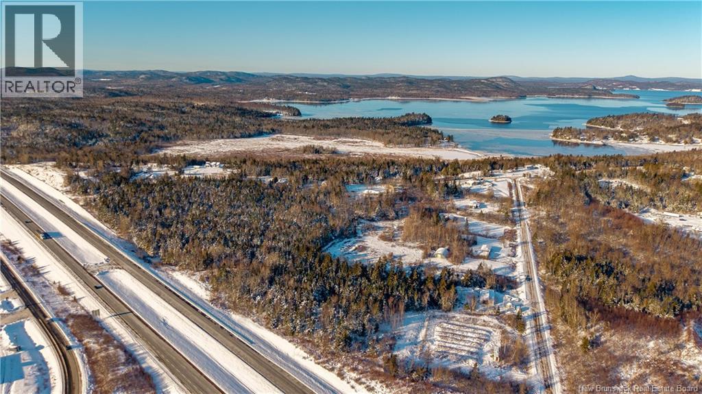 23 Utopia Road, St George, New Brunswick E5C 2C9 (29179437) Fundy Bay ...